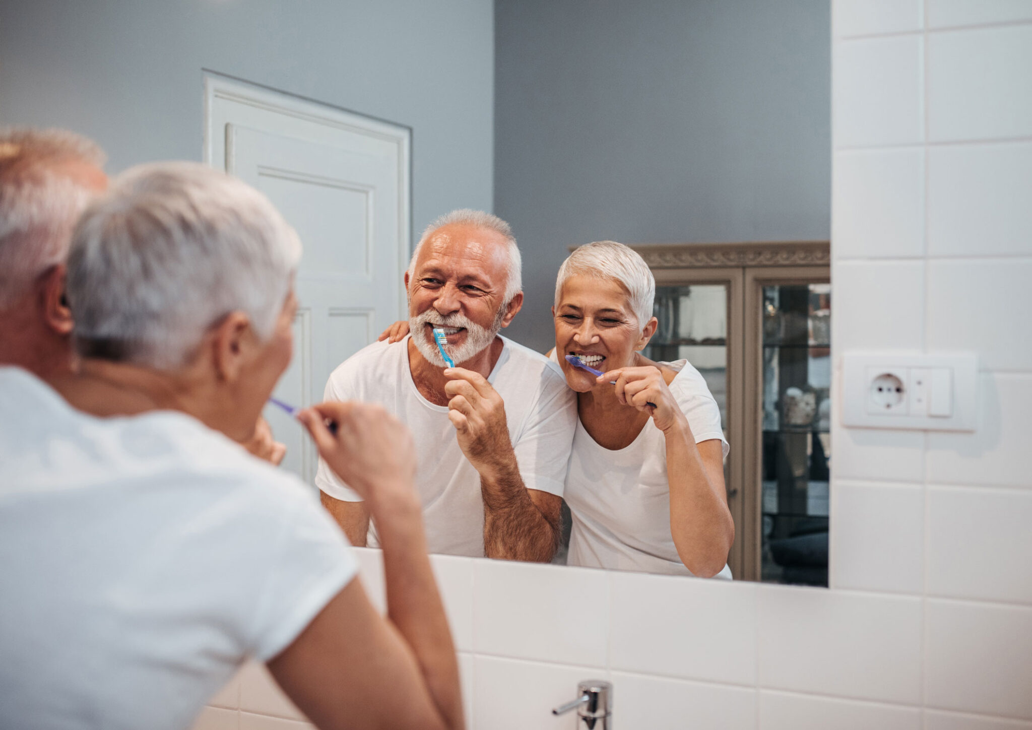 What Happens to Teeth As We Age? Important Oral Health Facts for ...