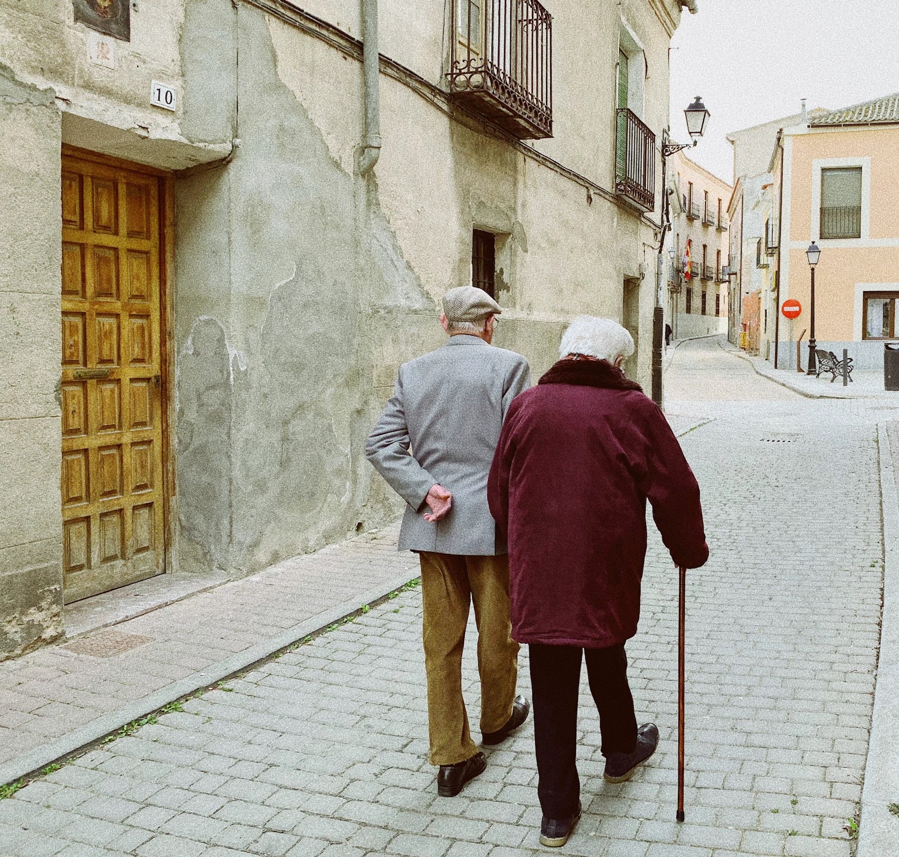 Combatting the Loss of Independence in Old Age to Reduce its Impact on ...